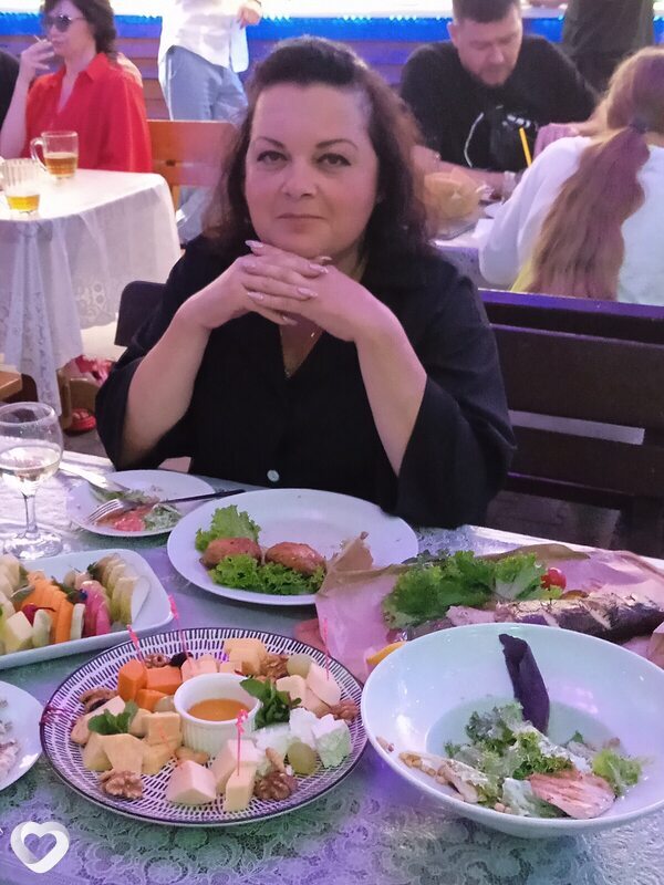 Lara, 47 лет, Речица. Фотография 1 из 9. Знакомства на Tabor.ru